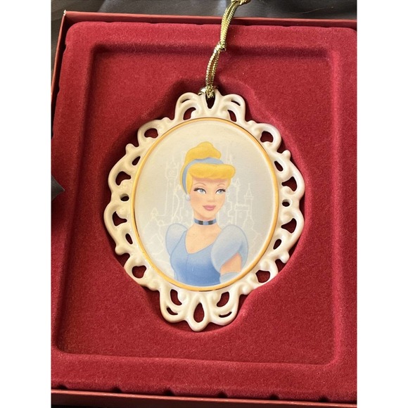 Lenox | Holiday | Lenox Disney Showcase Collection Cinderella Porcelain ...